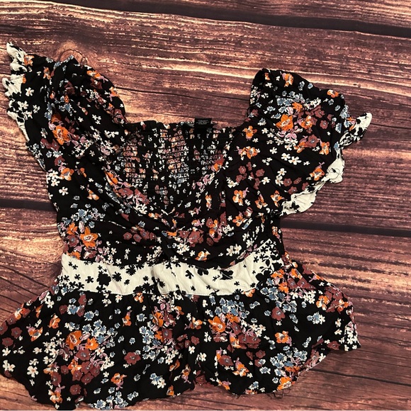 Angie | Tops | Womens Floral Angie Twist Front Crop Top With Smock Back ...